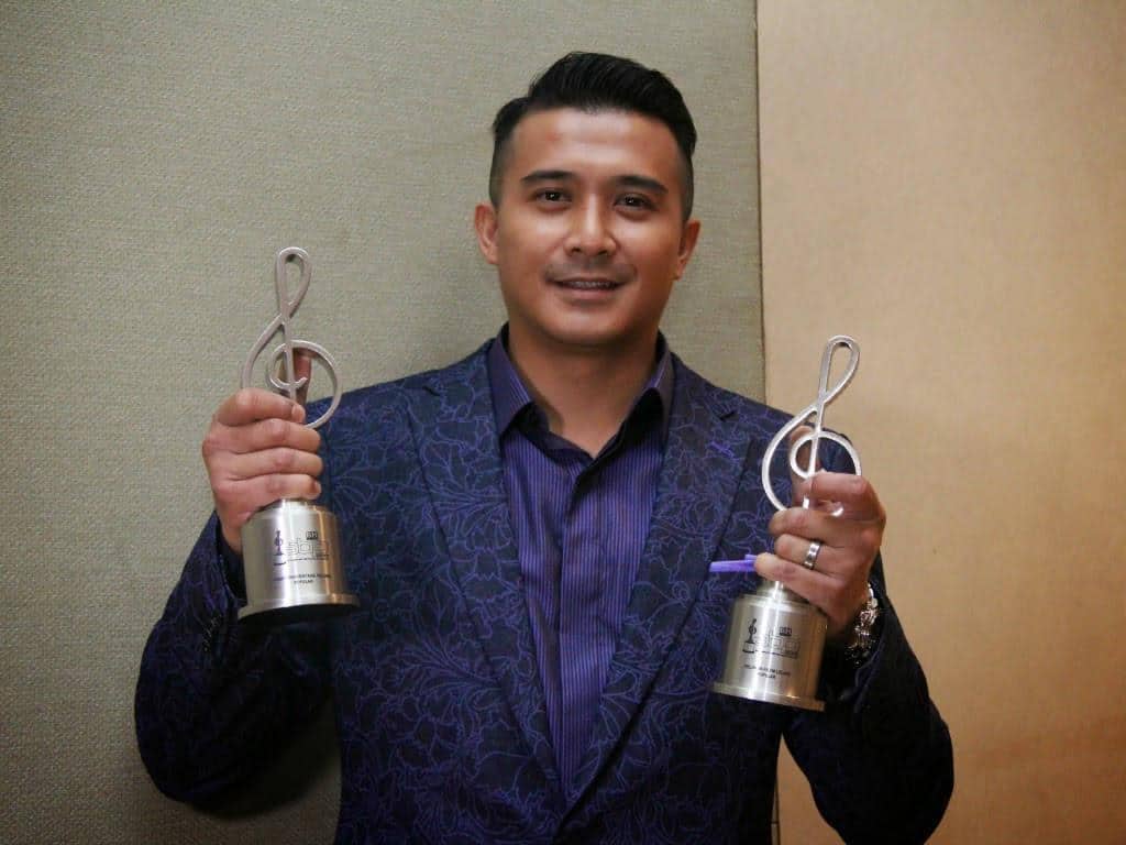 10 Film Terbaik yang Dibintangi Aktor Singapura Aaron Aziz